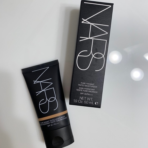 NARS | Makeup | Nars Annapurna Tinted Moisturizer Spf 3 | Poshmark
